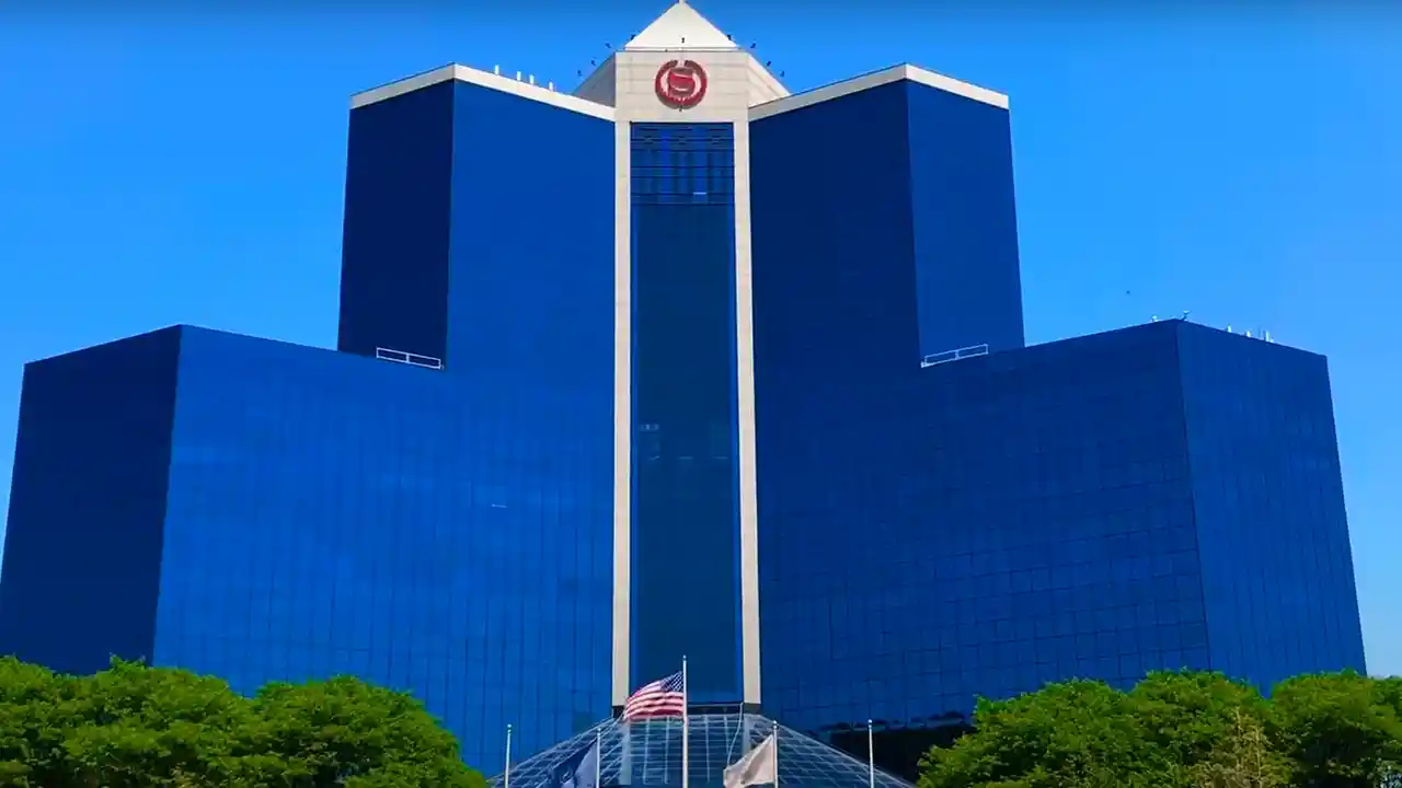Controlled Implosion of the Sheraton Crossroads Hotel in Mahwah, New Jersey